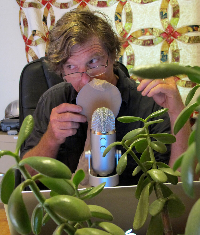 Roy Underhill Reading ‘The Joiner & Cabinet Maker’ - Lost Art Press