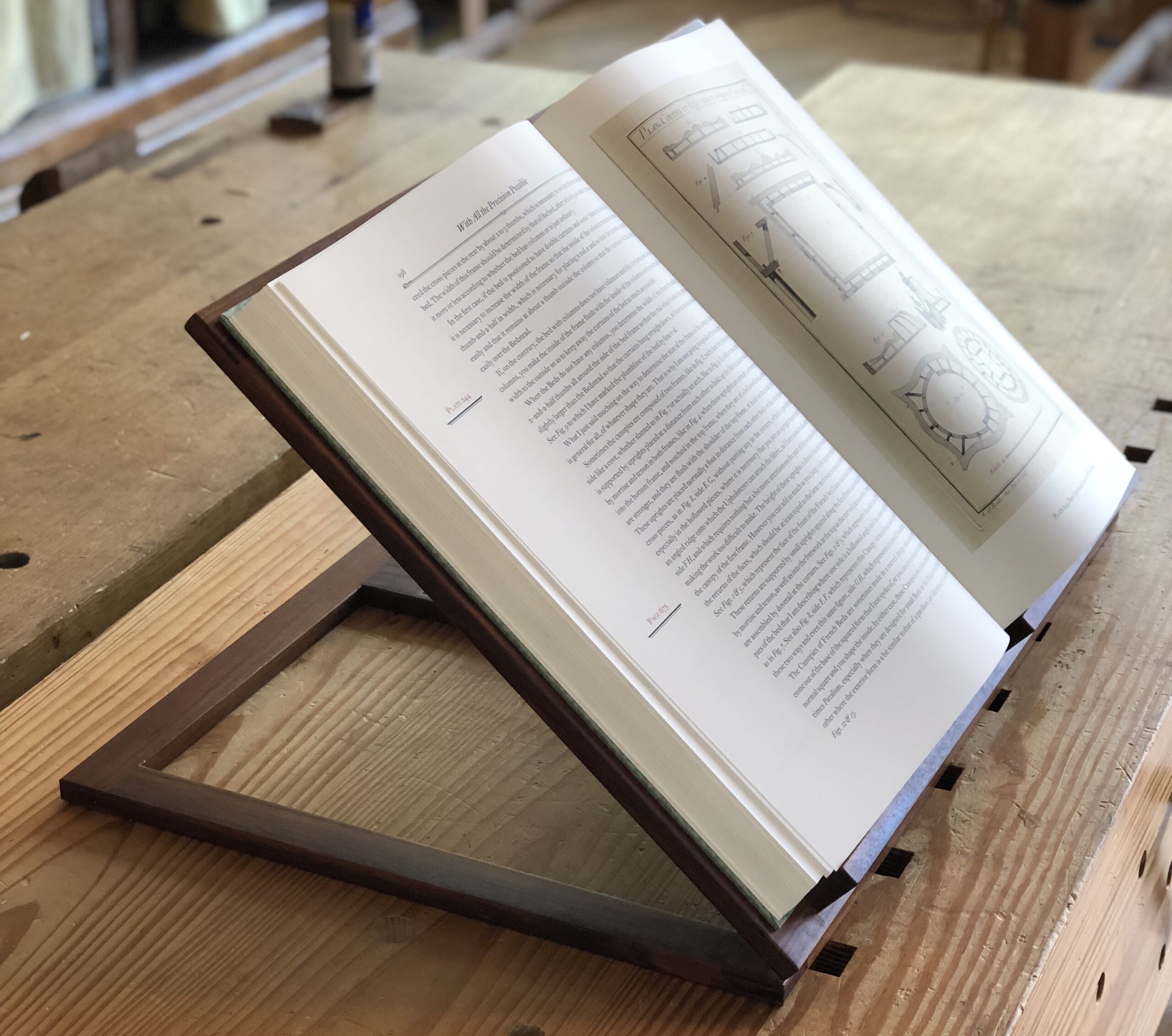 Building ‘The Other Roubo Bookstand’ - Lost Art Press