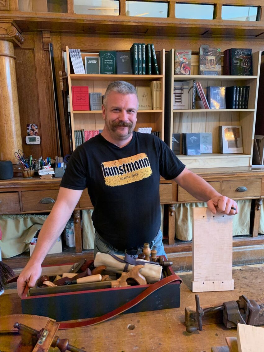 How to Make Breadboards, by John Kunstman - Lost Art Press