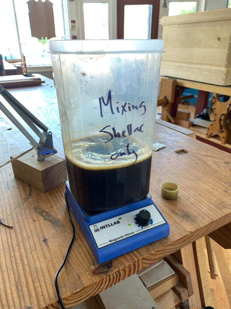 How I Mix Shellac - Lost Art Press