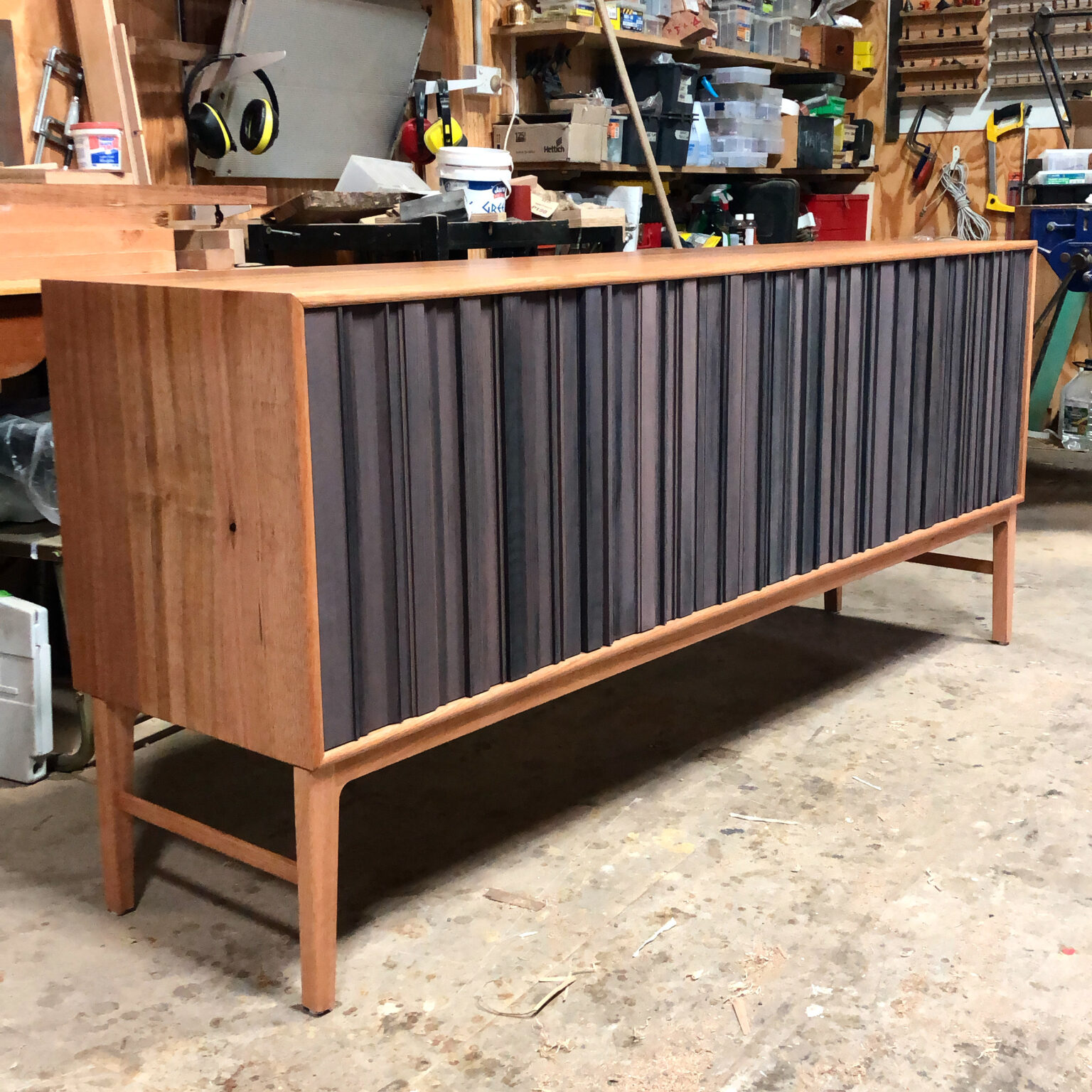 Laura McCusker: An Idyll at the Bottom of the Planet - Lost Art Press