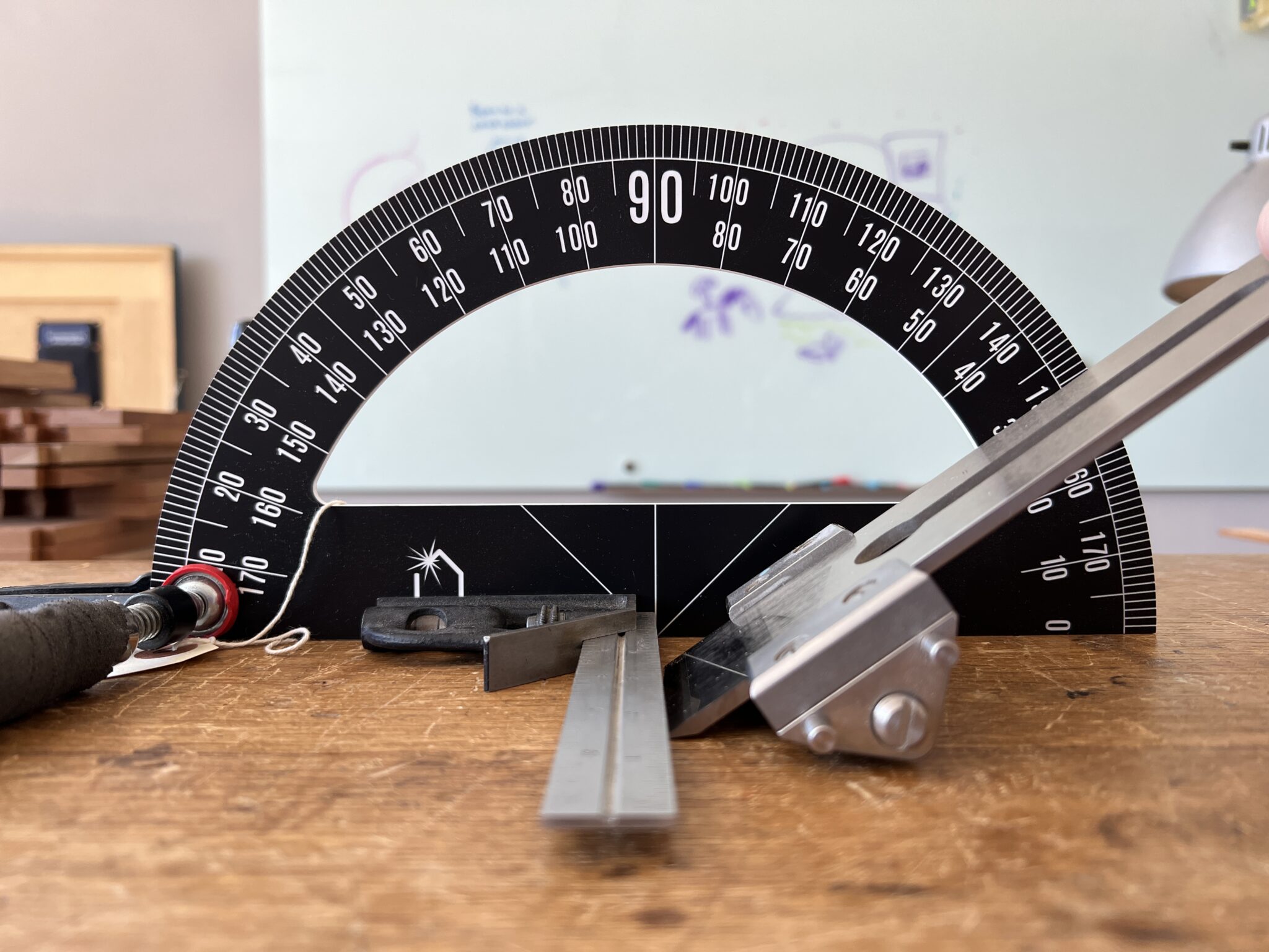 Simple Angle-setting Jig for Sharpening - Lost Art Press